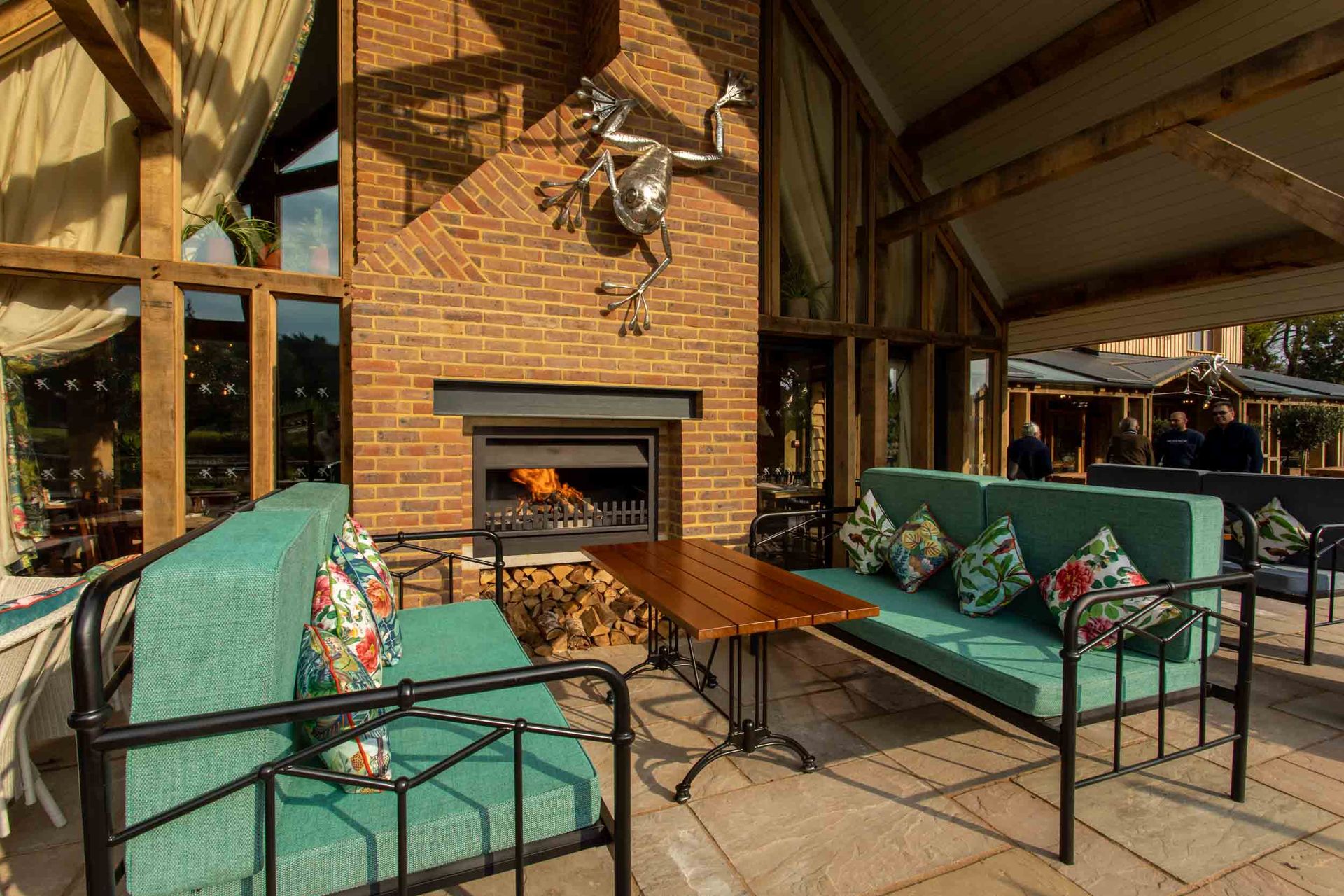 The Frog | Gastropub in Deepcut, Surrey for All Day Dining