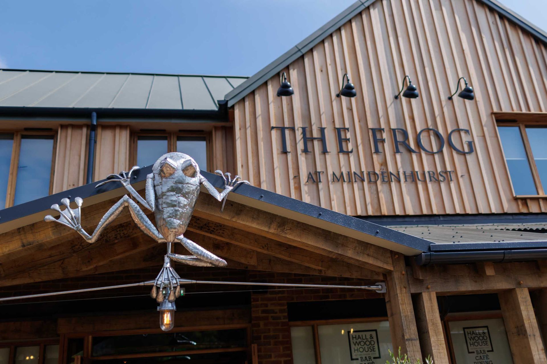 The Frog | Gastropub in Deepcut, Surrey for All Day Dining
