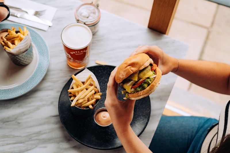 The Frog | Pub & Restaurant in Deepcut, Surrey