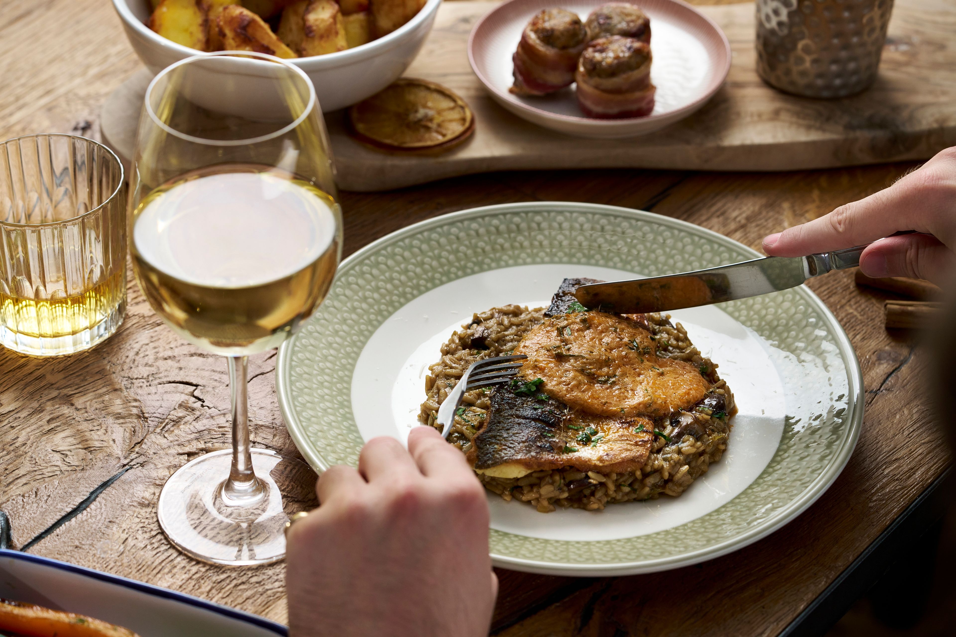 The Frog | Pub & Restaurant in Deepcut, Surrey